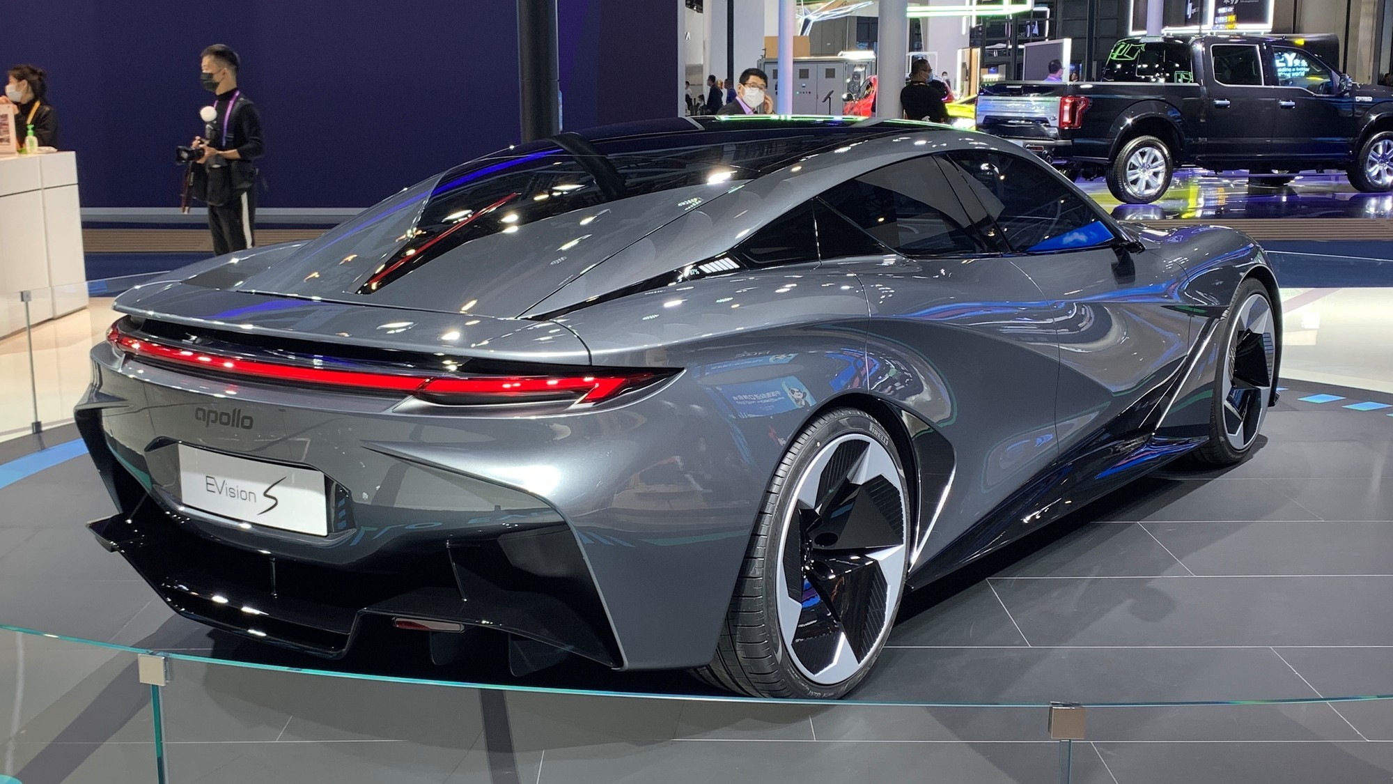 От эксклюзива к мейнстриму: Apollo показала гиперкар Project Evo и ...