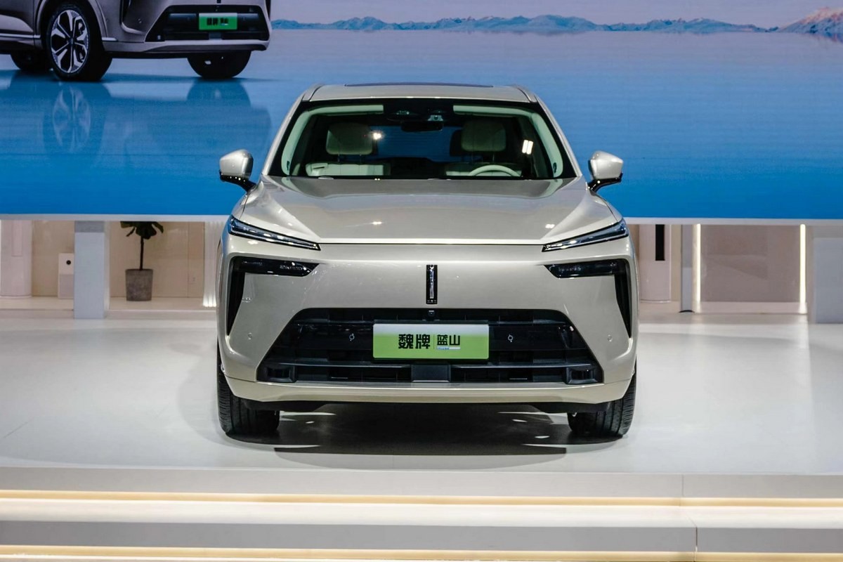 Кроссовер Wey Lanshan от Great Wall, который досрочно сменил дизайн ...