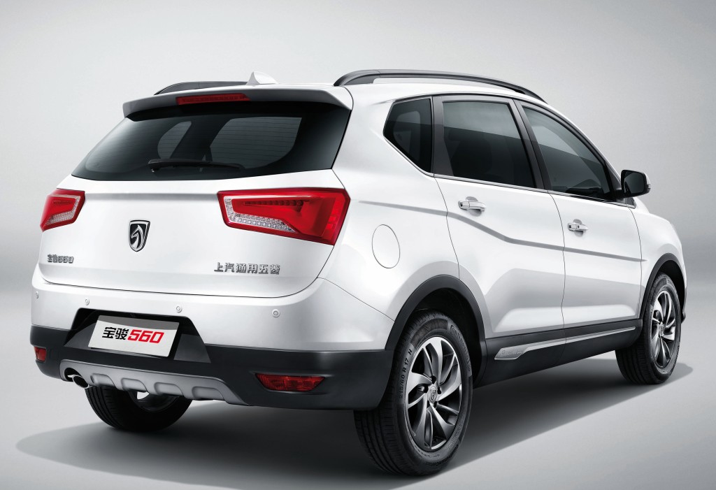 Кроссовер Baojun 560 прошелся по головам конкурентов