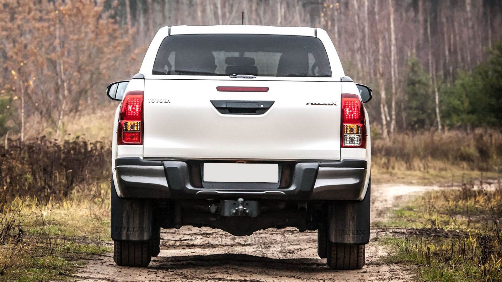 Сравнительный тест-драйв JAC T6 и Toyota Hilux - КОЛЕСА.ру ...