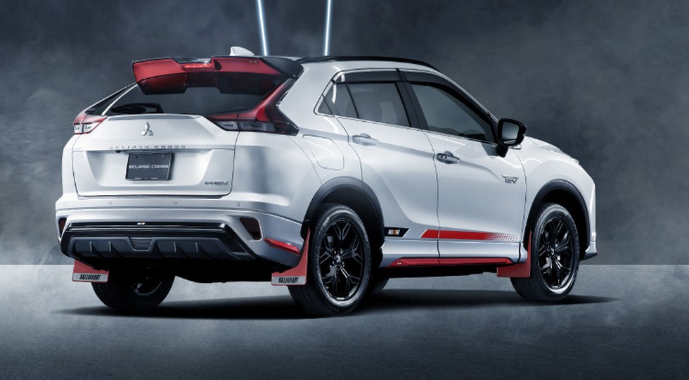 Mitsubishi Ralliart: всё ещё только декор, зато линейку пополнил ...