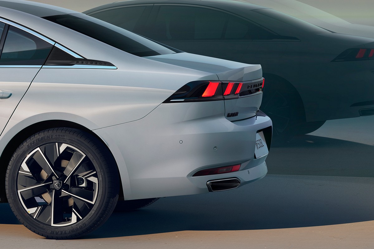 Седан Peugeot 508L растерял версии после рестайлинга - КОЛЕСА.ру – автомобильный журнал