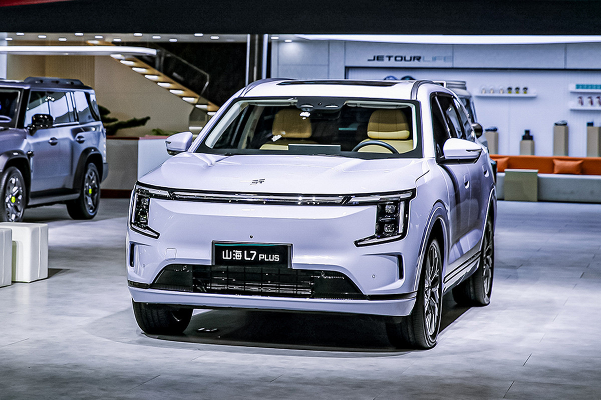 Показан большой кроссовер Jetour Shanhai L7 Plus в новом стиле - КОЛЕСА.ру – автомобильный журнал