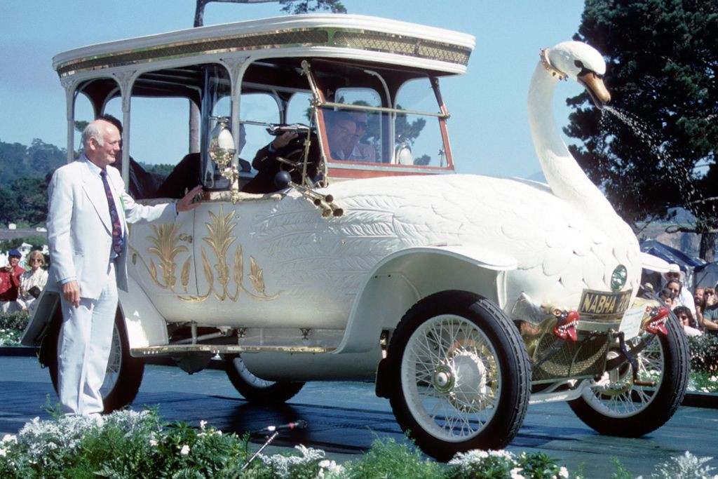 История Brooke 25/30 HP Swan Car