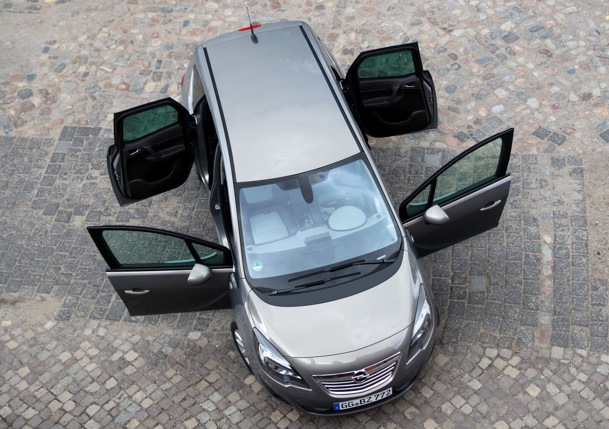 Плюсы и минусы Opel Meriva B