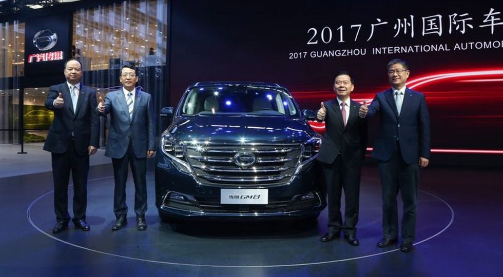 Бизнес-вэн GAC Trumpchi GM8 представлен официально