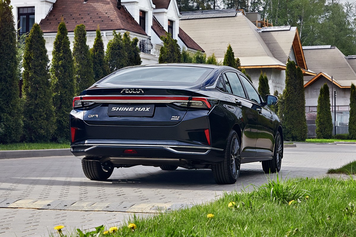 Теперь официально: объявлена цена седана Dongfeng Shine Max для России ...