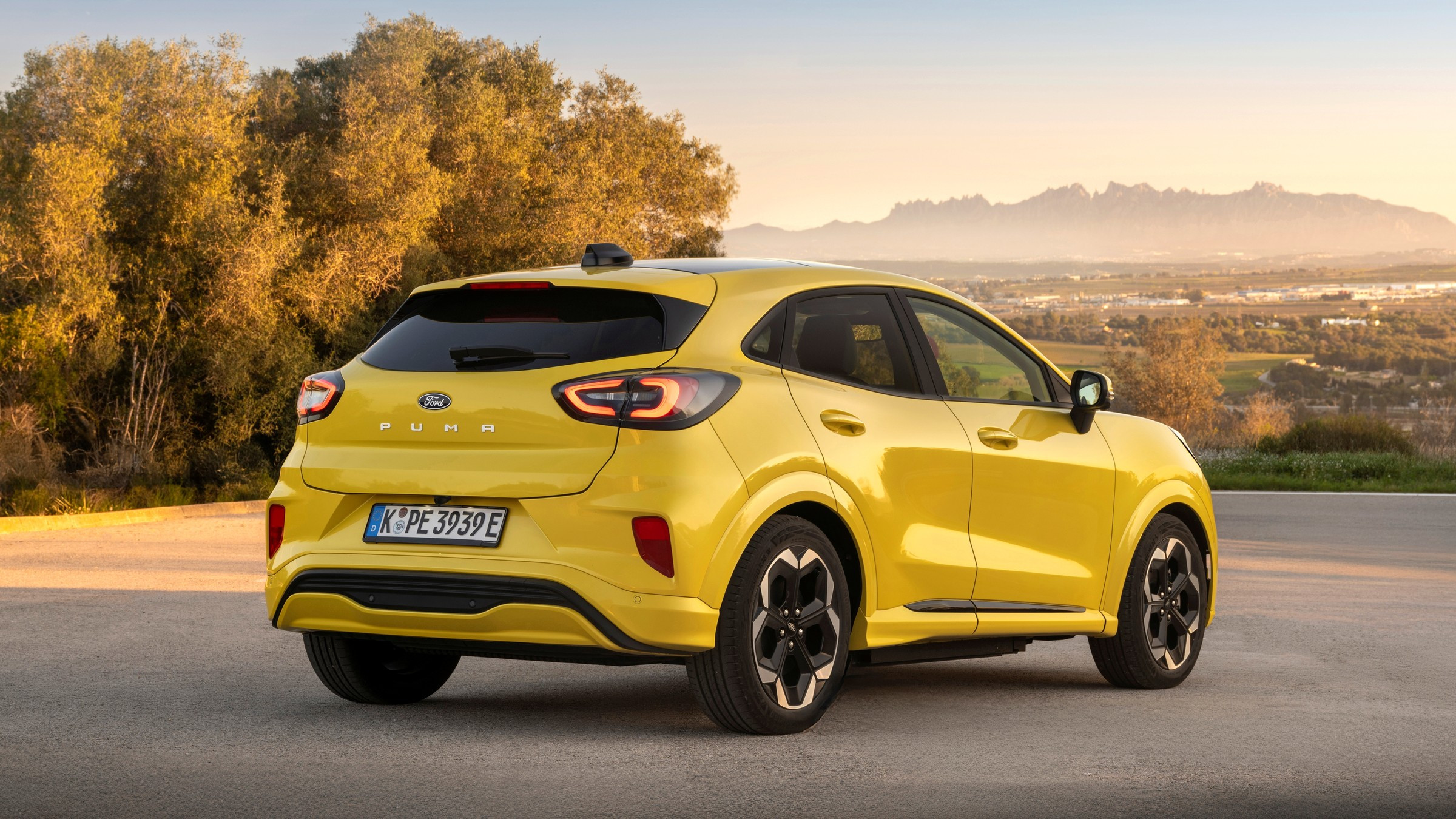 Ford Puma Gen-E получил пару обновок к 2026 году — автопилот и увеличенный запас хода - КОЛЕСА ...