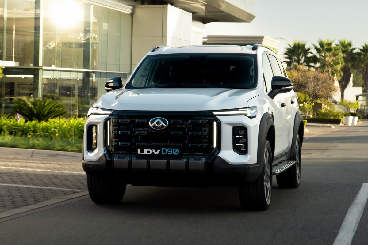 Рамный внедорожник Maxus D90 с новым дизайном отправится на экспорт под ...