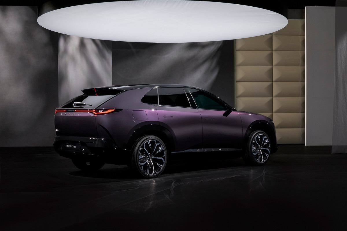 Кроссовер Mazda CX-6e на платформе Changan: официальная премьера ...
