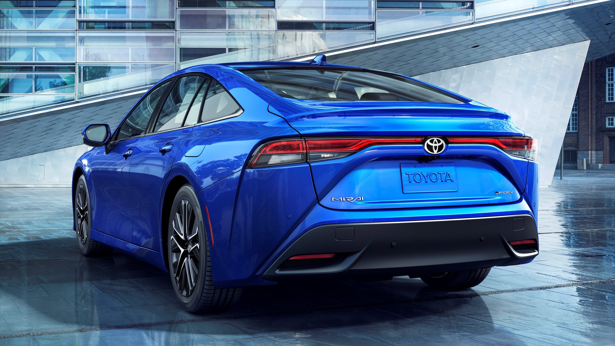 Ни заправить, ни продать: владельцы водородных седанов Mirai судятся с ...