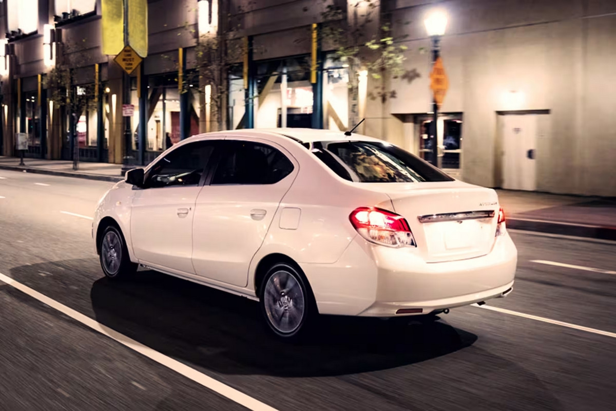 Седан Dodge Attitude сменит поколение и донора: GAC вместо Mitsubishi ...