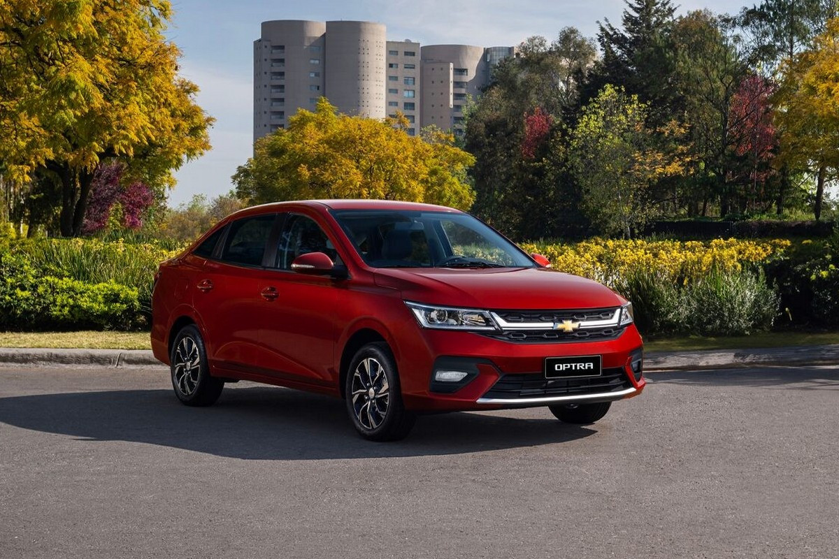 Бюджетный седан Chevrolet Optra возвращается на рынок - КОЛЕСА.ру ...