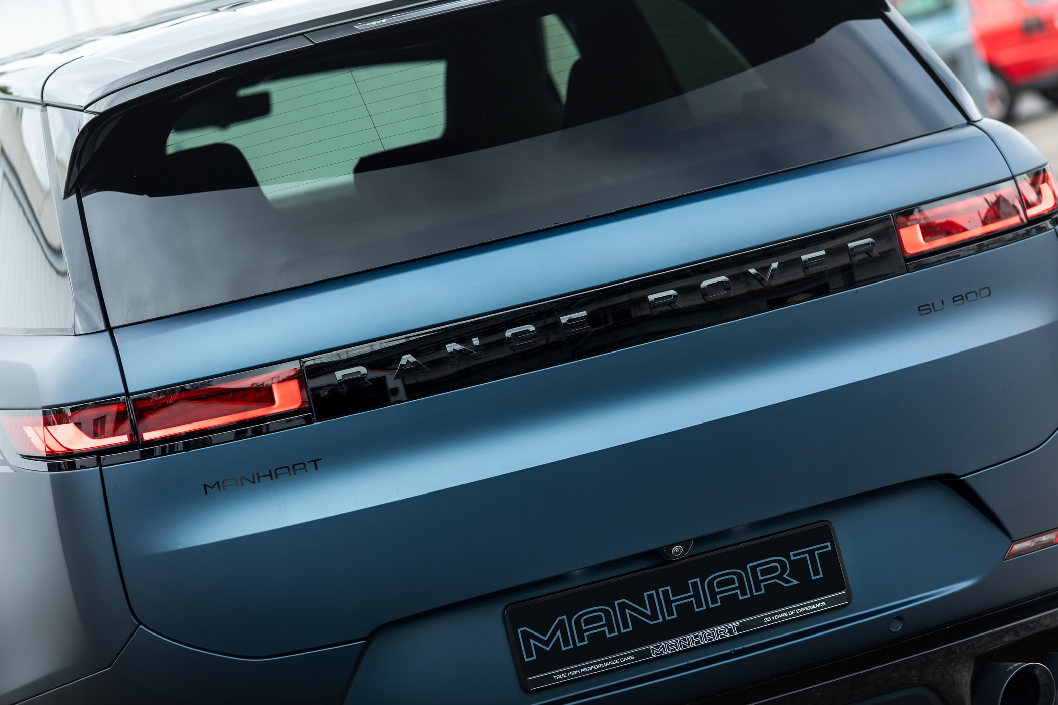 Manhart SV 800: больше мощности для упакованного в карбон Range Rover ...