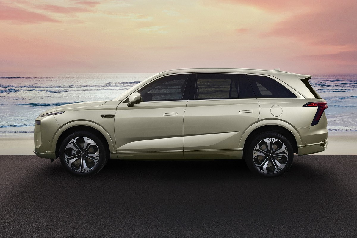 Кроссовер Wey Lanshan от Great Wall, который досрочно сменил дизайн: первые фото салона - КОЛЕСА ...