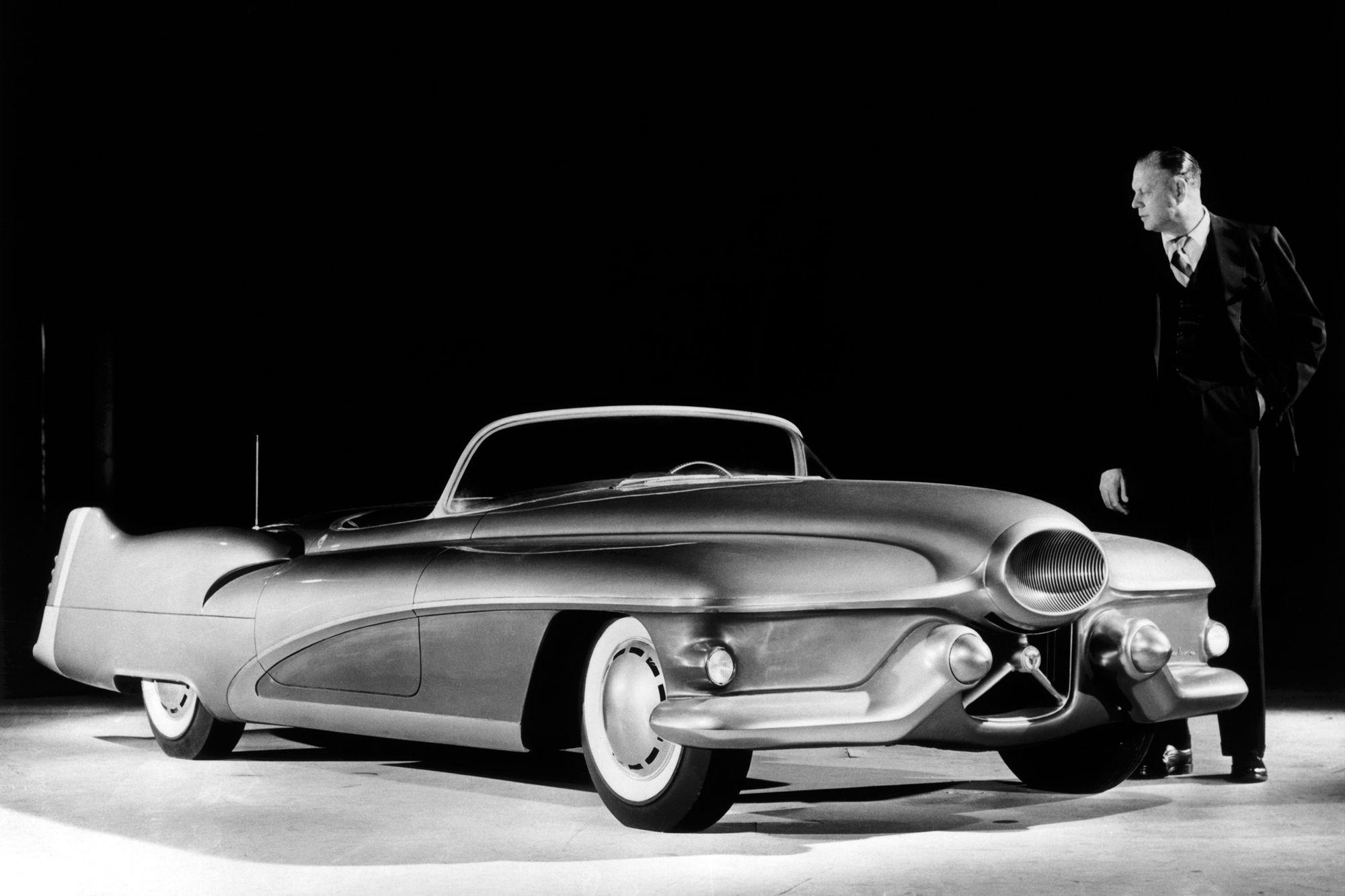 История Buick XP-300