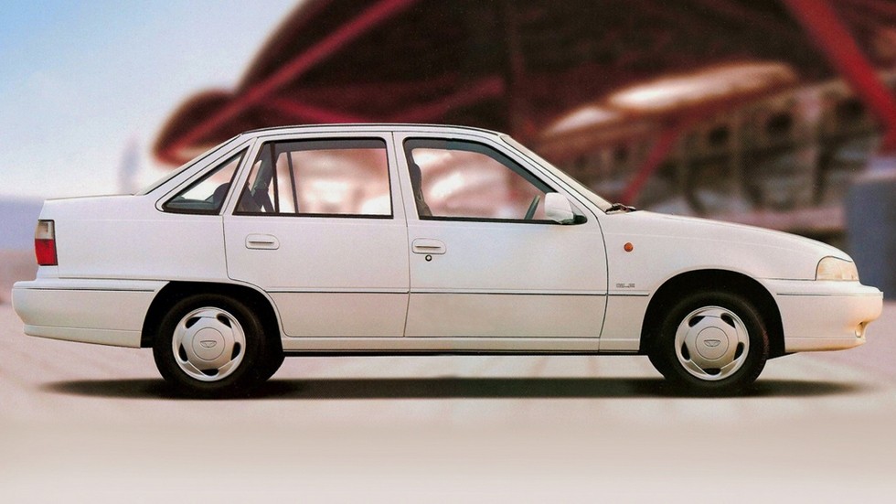 Opel, Pontiac и Chevrolet: как Daewoo Nexia пыталась покорить весь мир