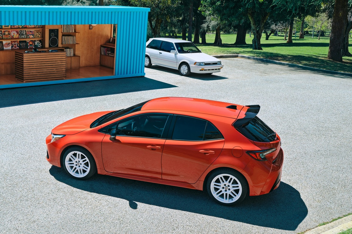 «Подогретый» хэтчбек Toyota Corolla FX: доработок меньше, чем у седана ...