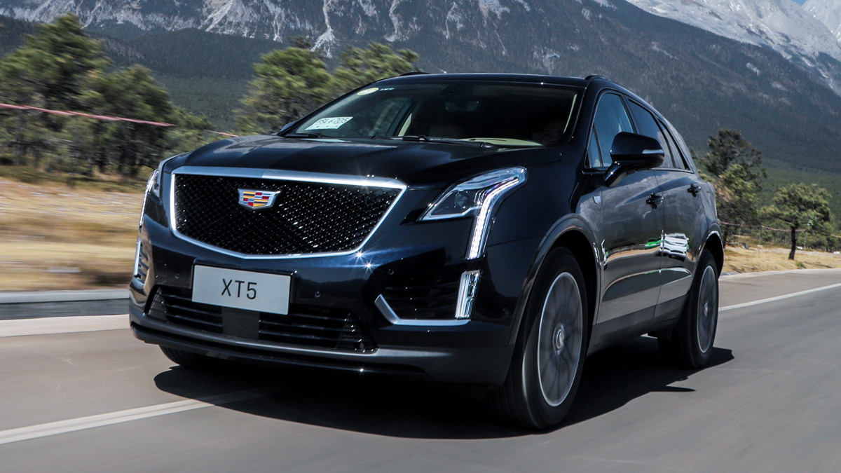 Новый Cadillac XT5: кроссовер стал крупнее и получил внешность в ...