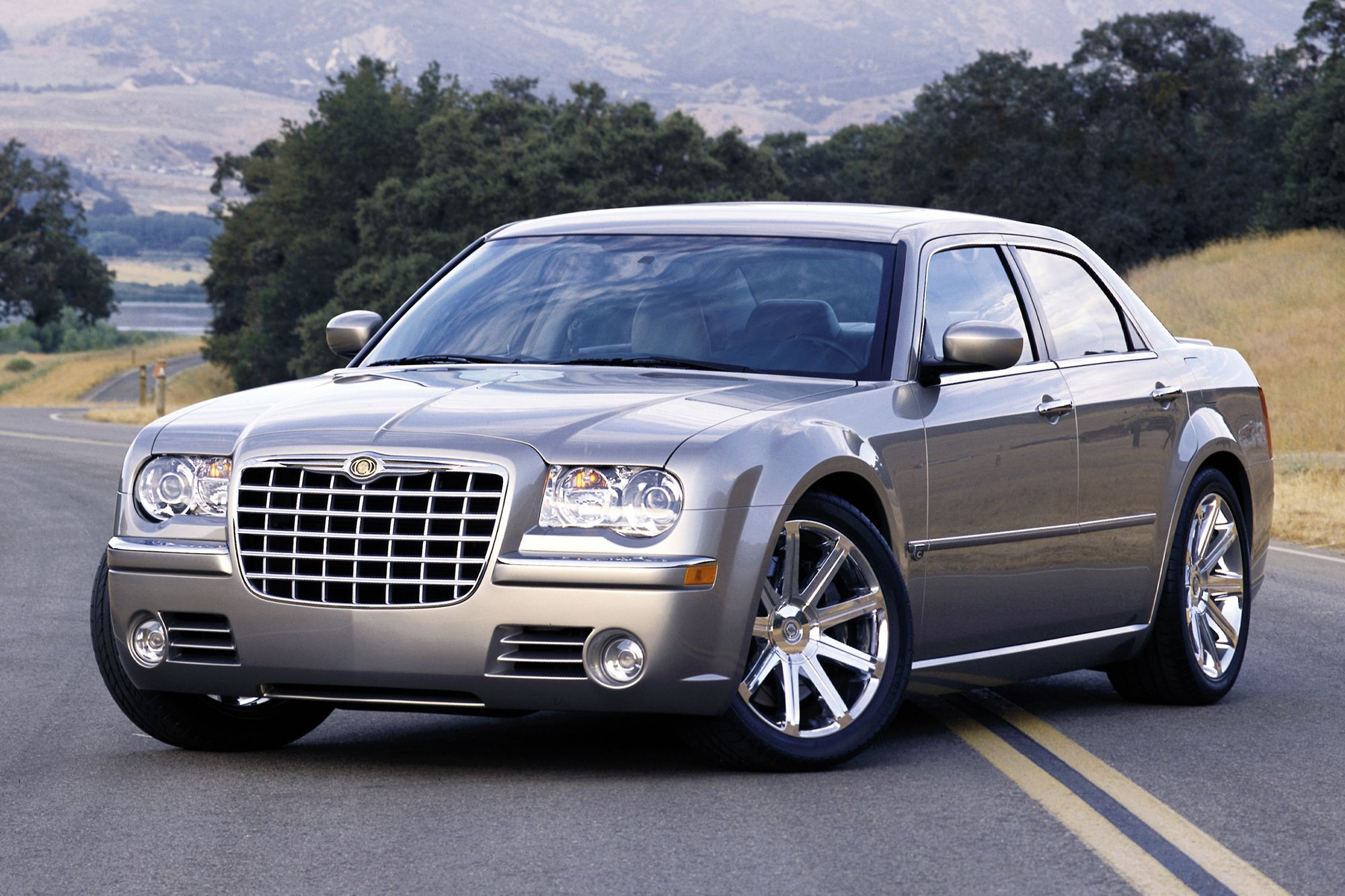 Как купить Chrysler 300C I с пробегом